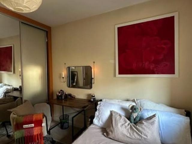 Room at Hertford Road, Greater London