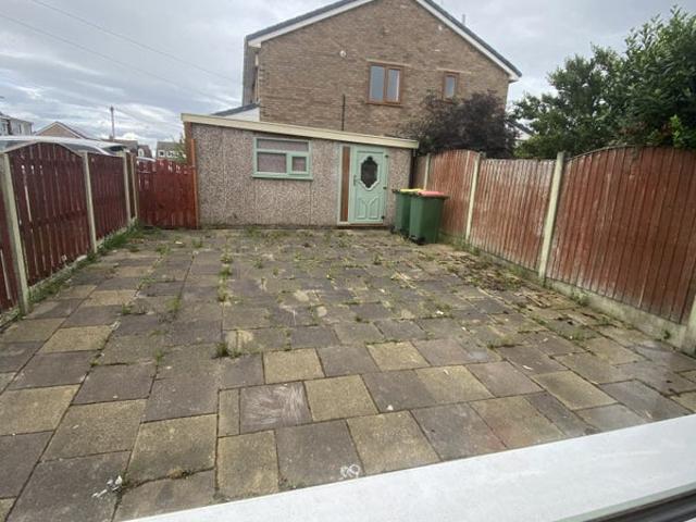 Room at Heversham Avenue, Preston