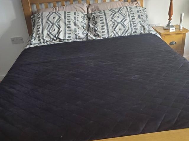 Room at Heyford Avenue, Bristol