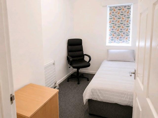 Room at Heyland Road, Manchester