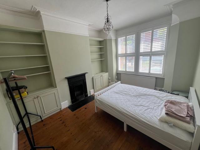 Room at Heysham Road, Greater London