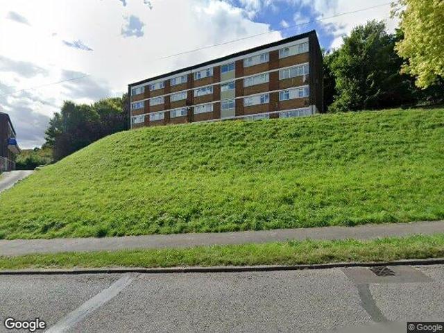 Room at Hicks Farm Rise, High Wycombe Community Board