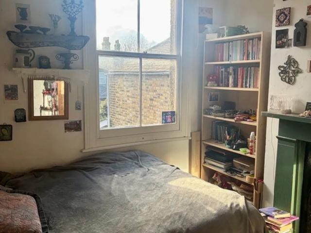 Room at Hicks Street, Greater London