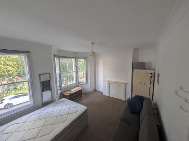 Room at Hicks Street, Greater London