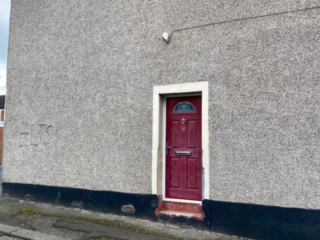 Room at High Street, Bishop Auckland