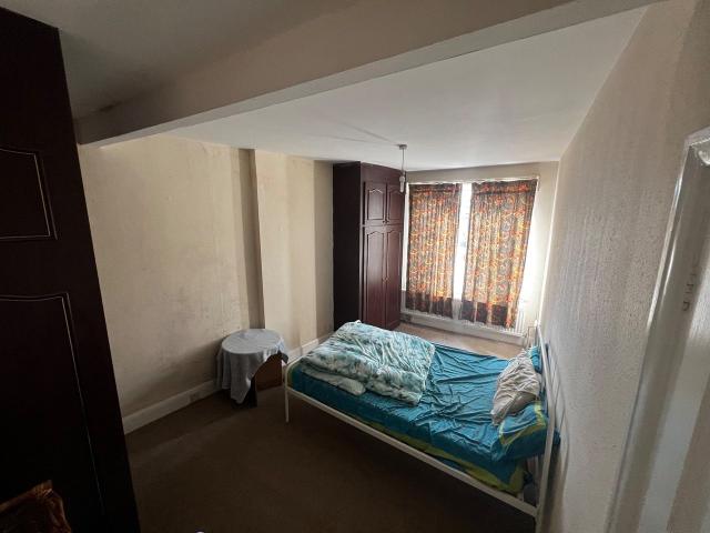 Room at High Street, Borough of Runnymede