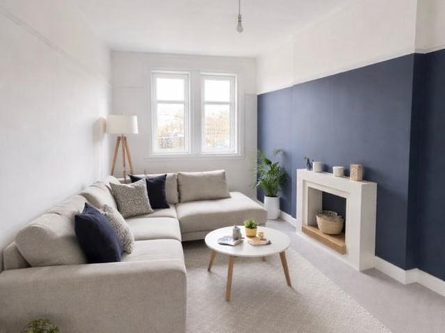 Room at High Street, Dumbarton