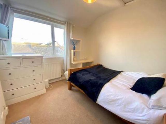 Room at High Street, Huntingdonshire