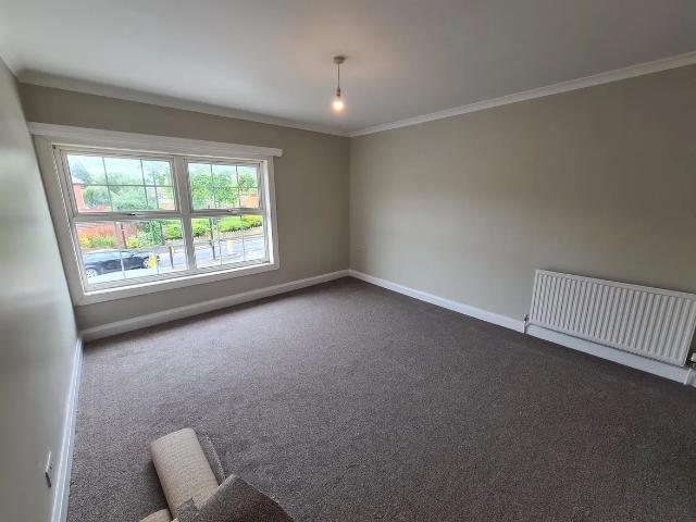 Room at High Street, Ryde