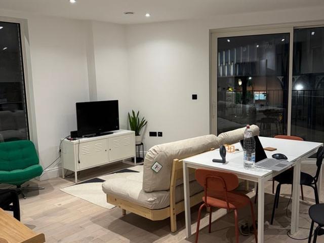 Room at High Road Leyton, Greater London