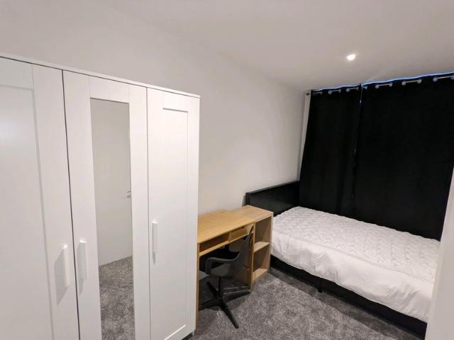 Room at High Road Leyton, Greater London