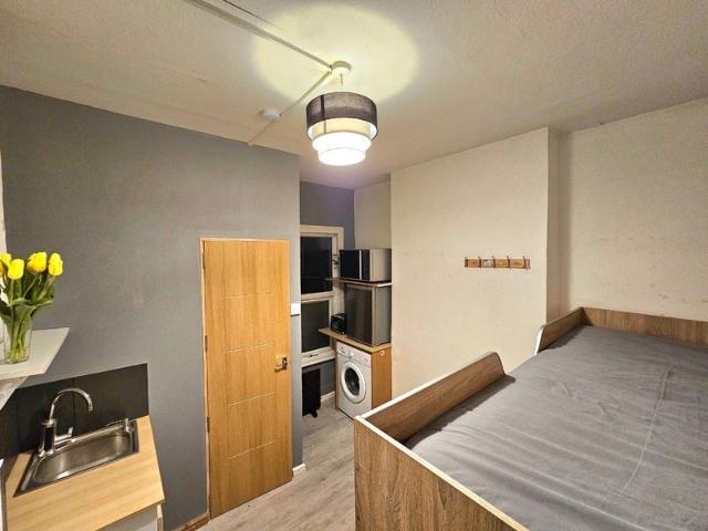 Room at High Road Leyton, Greater London