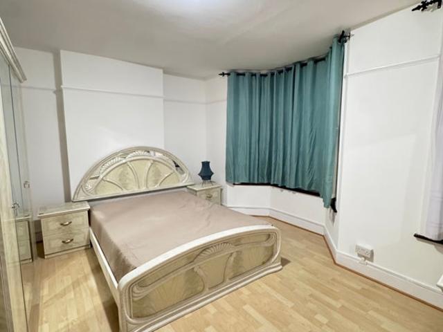 Room at Higham Hill Road, Greater London