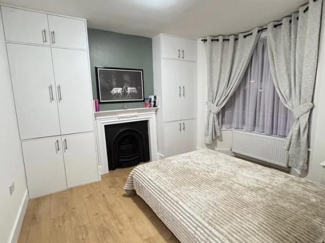 Room at Higham Hill Road, Greater London