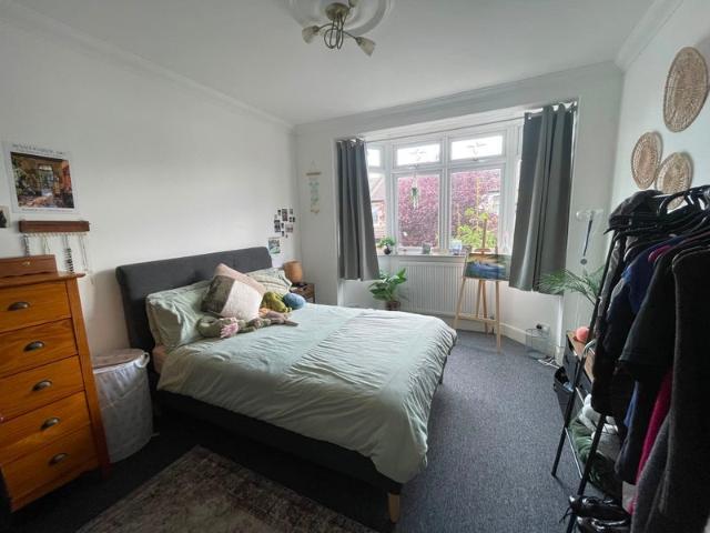 Room at Higham Road, Greater London