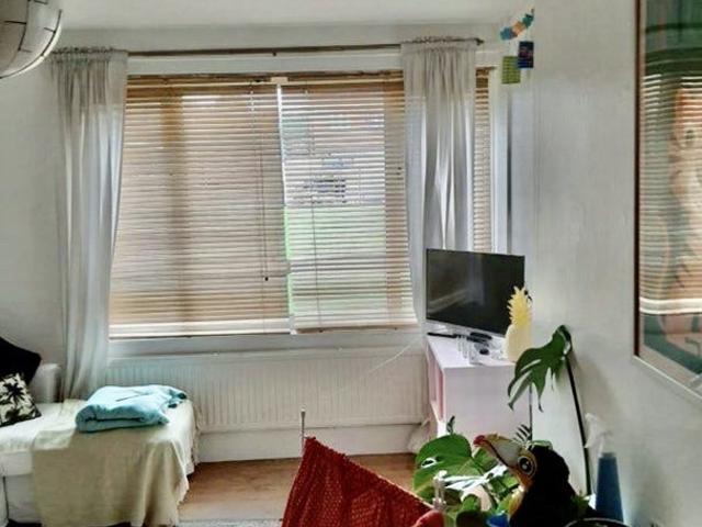 Room at Highbury New Park, Greater London