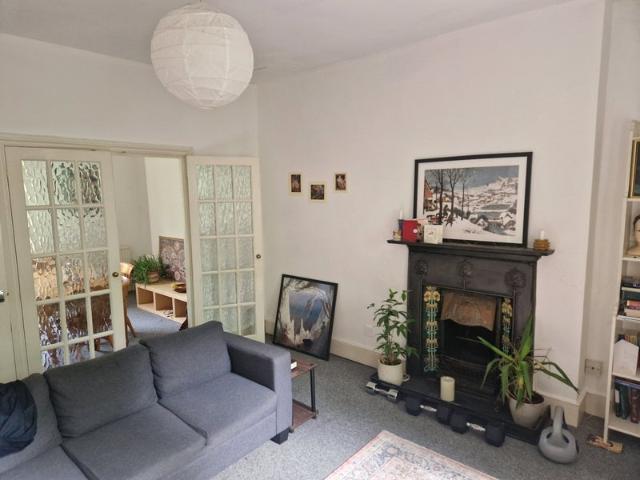 Room at Highbury New Park, Greater London