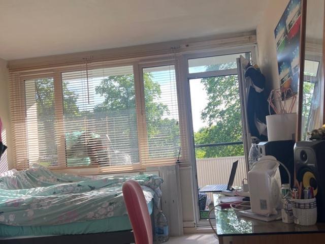 Room at Highbury Quadrant, Greater London