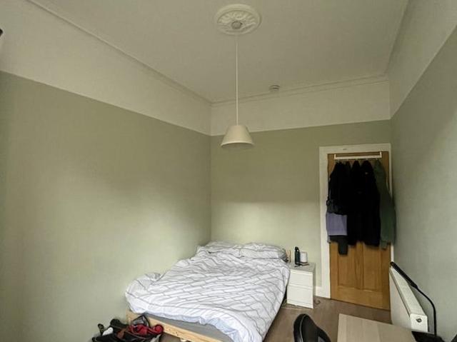 Room at Highburgh Road, Glasgow