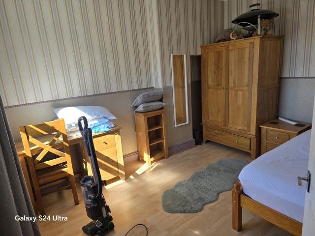 Room at Highfield Avenue, Grimsby