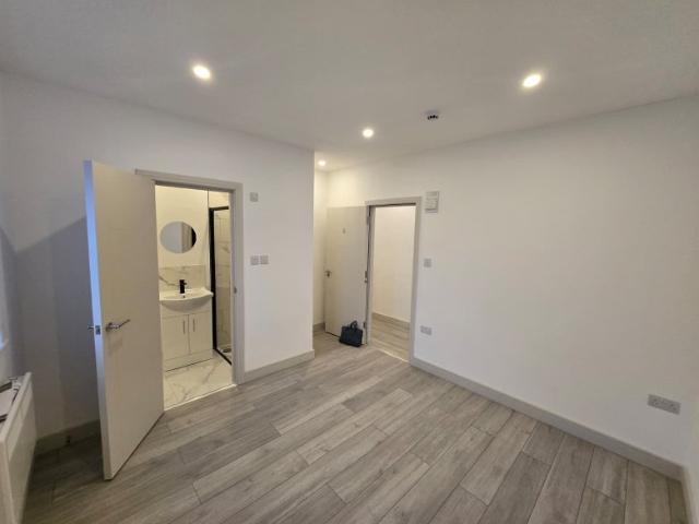 Room at Highfield Drive, Caterham