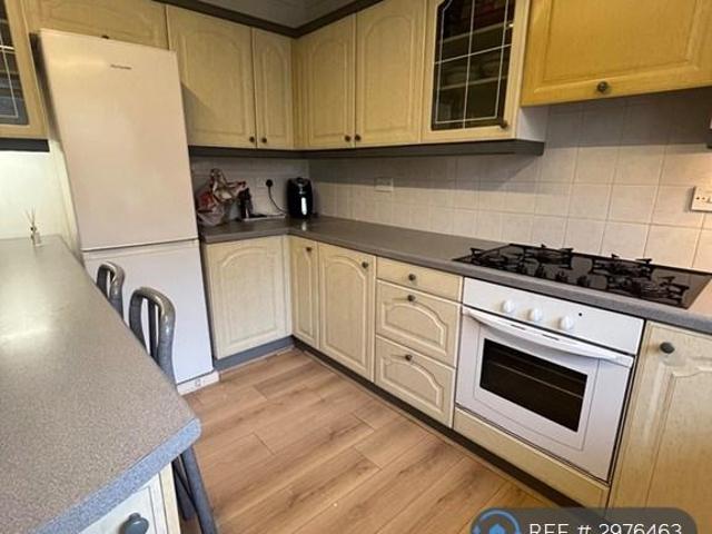 Room at Highfield Road, Nottingham