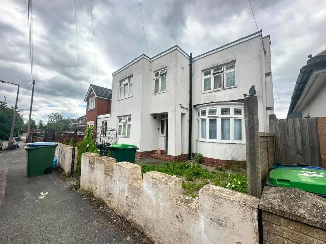 Room at Highfield Road, Sandwell
