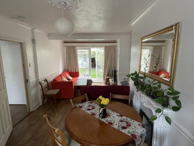 Room at Hilary Road, Greater London