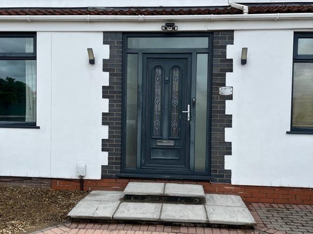 Room at Hillyfield Road, Bristol