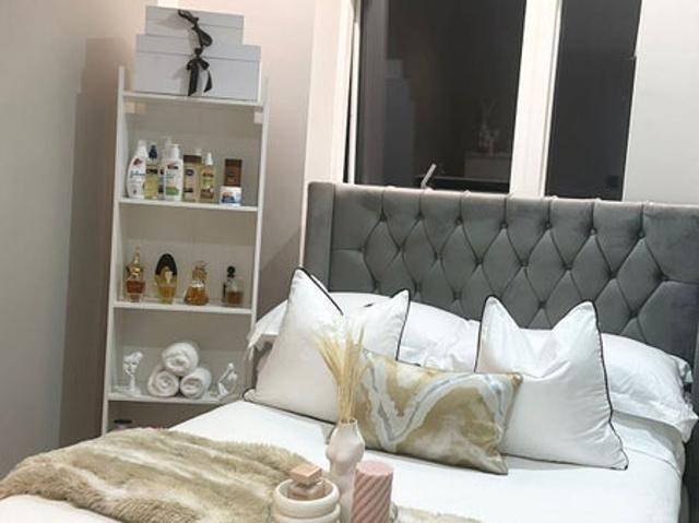 Room at Hillbrow Road, Greater London
