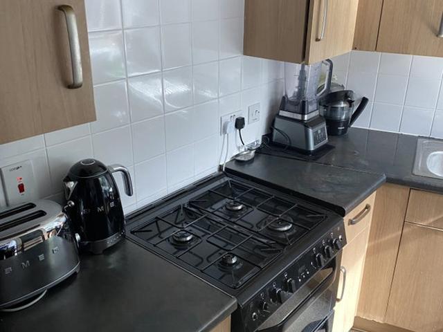 Room at Hillfield Avenue, Greater London