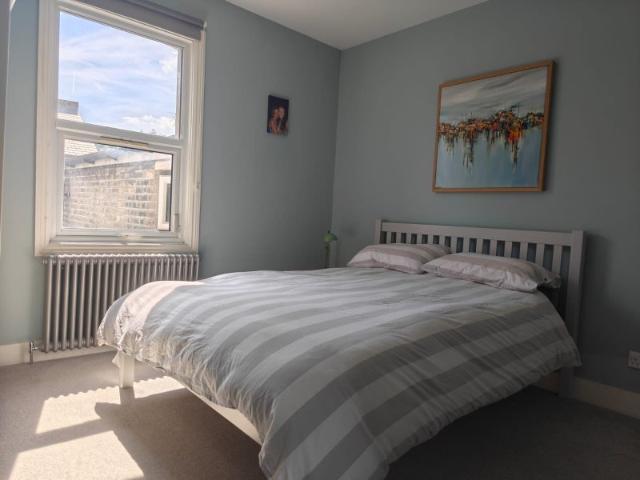 Room at Hindmans Road, Greater London