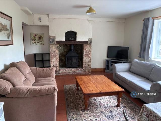 Room at Hinkley Point Road, Stogursey