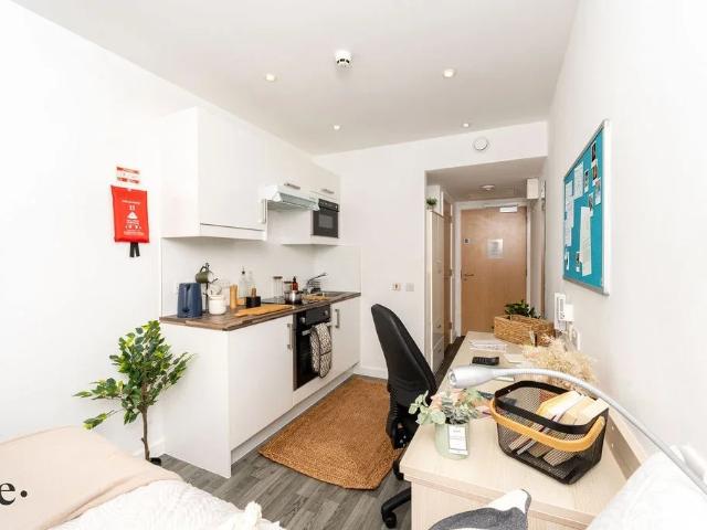 Room at Histon Road, Cambridge