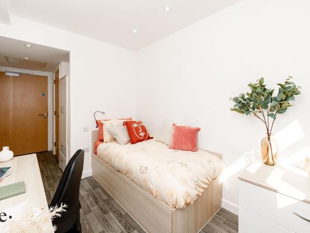 Room at Histon Road, Cambridge