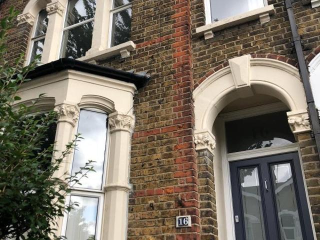 Room at Hoe Street, Greater London