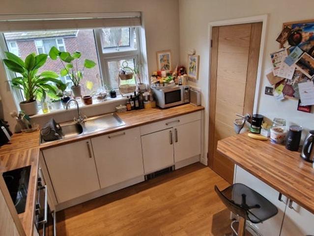 Room at Holmwood Road, Manchester