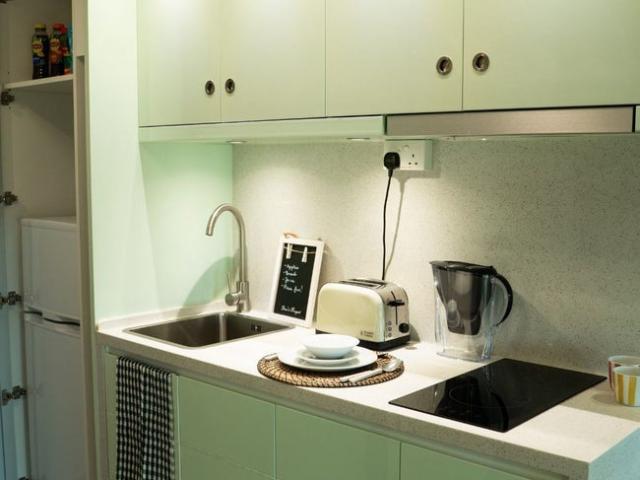 Room at Holmes Road, Greater London