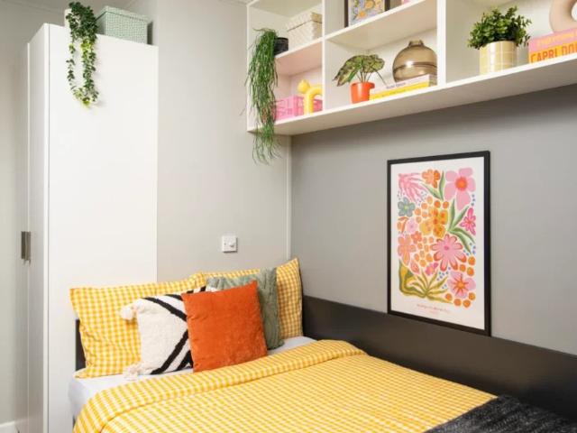 Room at Holmes Road, Greater London