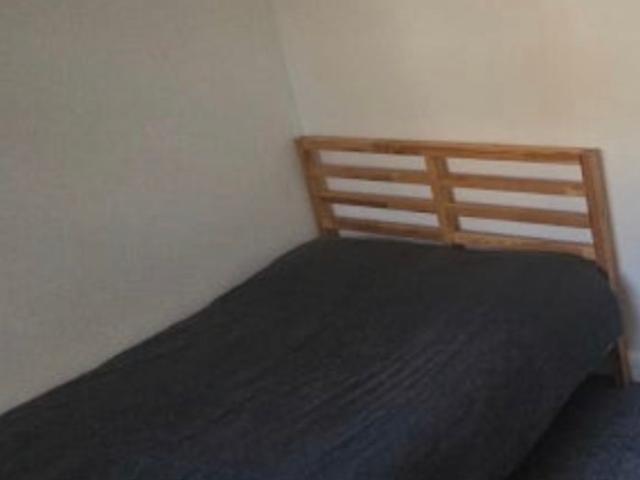 Room at Holmesdale Road, Greater London