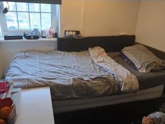Room at Holmesland Drive, Eastleigh