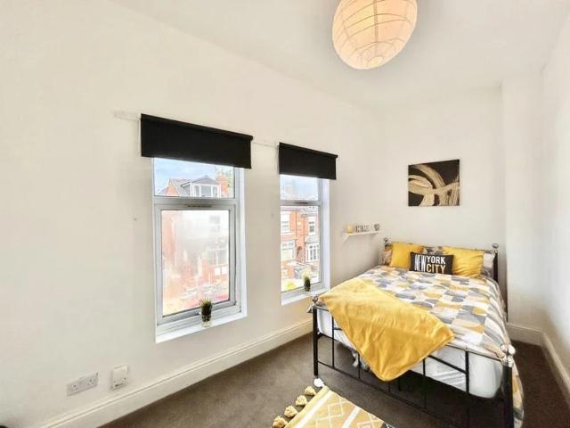 Room at Holbeck Row, Greater London