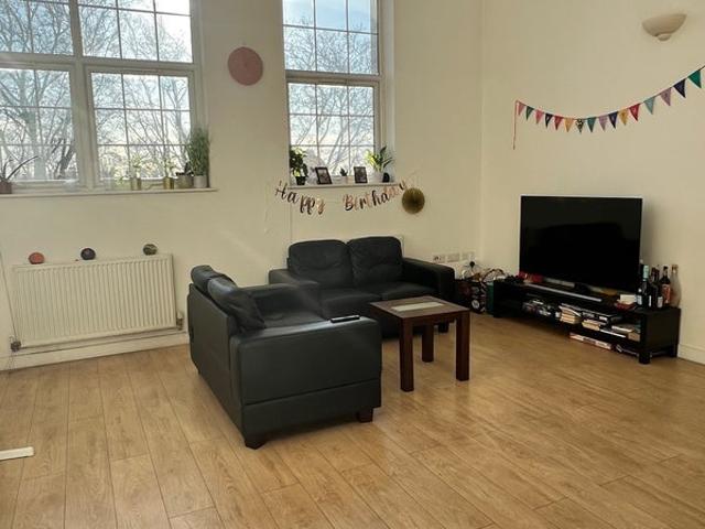 Room at Holbrook Road, Greater London