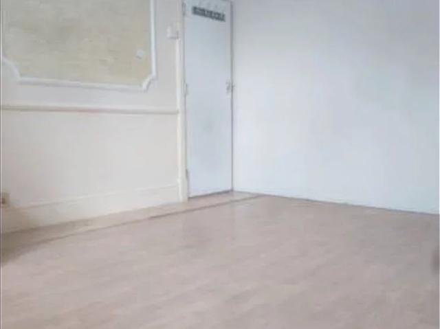 Room at Holden Close, Greater London