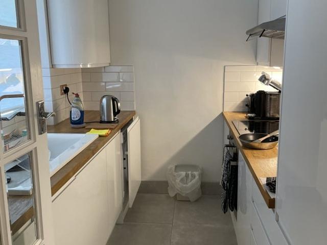 Room at Holford Street, Greater London