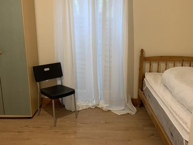 Room at Hollydale Road, Greater London
