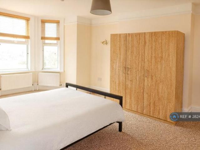 Room at Holland Road, East Suffolk