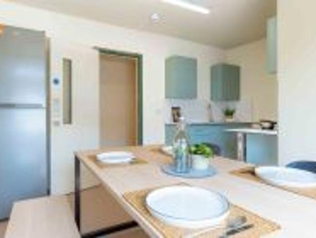 Room at Holloway Road, Greater London