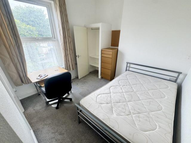 Room at Holyhead Road, Coventry