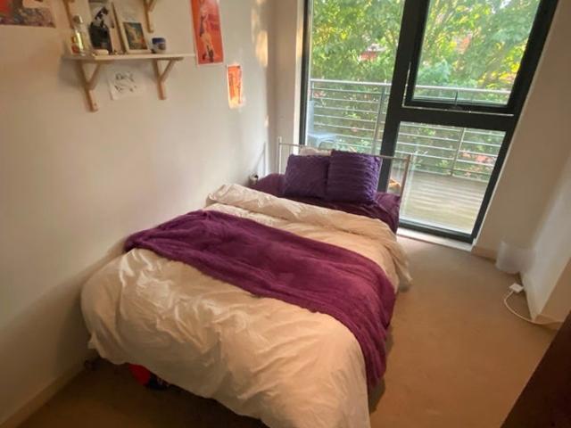 Room at Homerton Road, Greater London